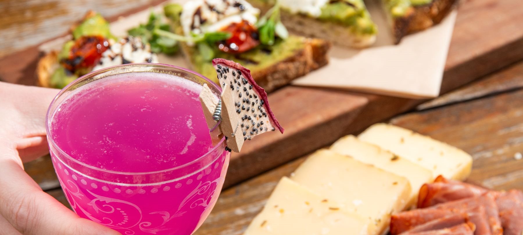 Chicago Rooftop Cocktail Bar | Raised An Urban Rooftop Bar