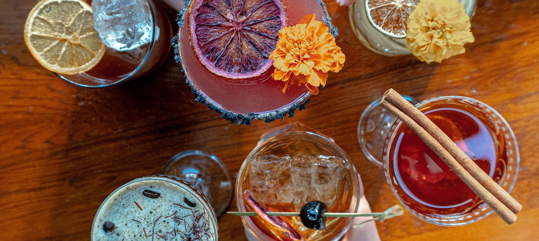 Chicago Rooftop Cocktail Bar | Raised An Urban Rooftop Bar